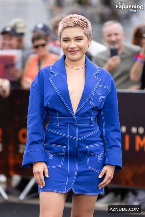 Florence Pugh Flaunts Her Sexy Tits And Legs At The Oppenheimer Premiere