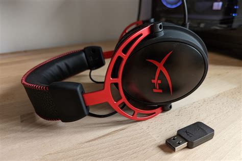 HyperX Cloud Alpha Wireless review: battery champ | Stuff