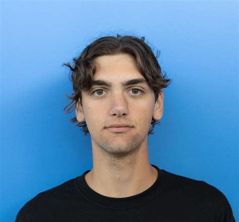 Andrew Bellingers Instagram Twitter And Facebook On Idcrawl