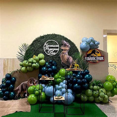 Jurassic Park Birthday Party Dinosaurus Ballon Wand