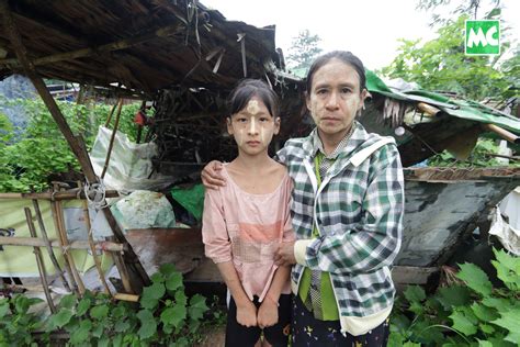 ကျောတစ်ခင်းစာ အတွက် ရုန်းကန်နေရတဲ့ တစ်ကိုယ်ရေ မိခင်