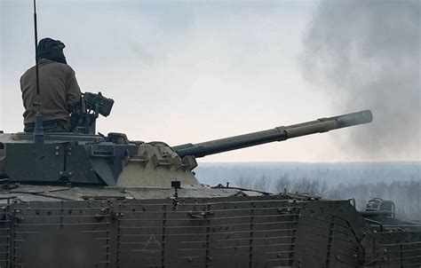 Nga thay đổi chiến thuật ở mặt trận Kupyansk đánh chắc tiến chắc