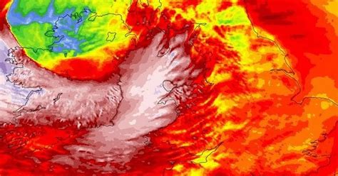 Storm Eowyn Status Red Weather Alert Extended Nationwide As Met Eireann Warns Of Danger To
