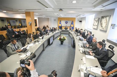 Qeveria E Republikës Së Kosovës Ka Marrë Vendim Që Të Vendosë Regjim Të