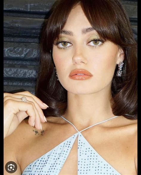 Ella Purnell ️ Most Unique Looking Face And So Beautiful Rate 1 10 R