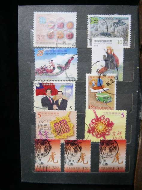 【阿輝の古物】集郵冊 台灣郵票 書封有破損 泛黃污漬 D19 Yahoo奇摩拍賣