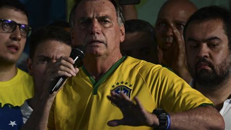 Bolsonaro Pide Al Supremo La Devolución De Su Pasaporte Para Visitar Israel