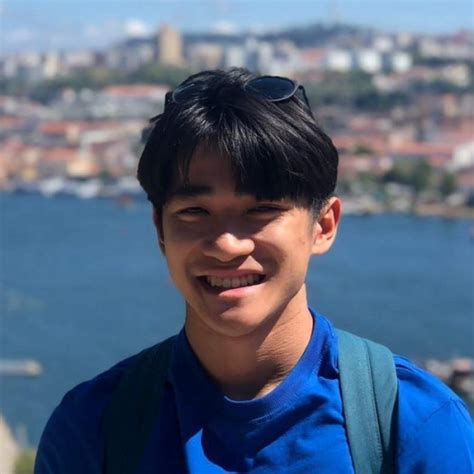 François Prof De Maths à Paris 15€h 10 Avis 8 élèves Accompagnés