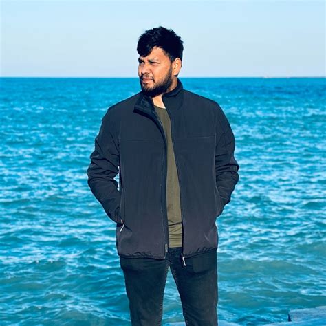 Harivardhan Reddy Singireddy Depaul University Chicago Illinois