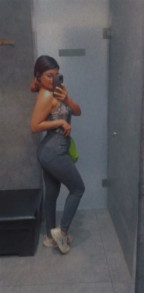 √kavya Cam Session Meet} Indian Escort In Mumbai