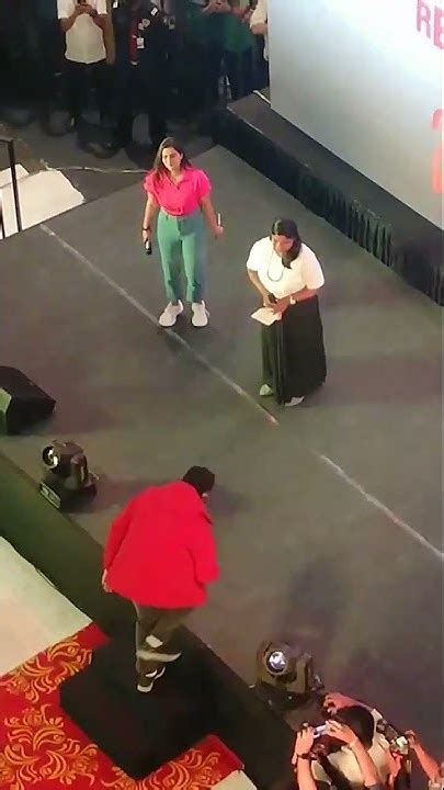 Suresh Gopi Mass Entry at Lulu Mall Trivandrum| Pappan Promotion - YouTube