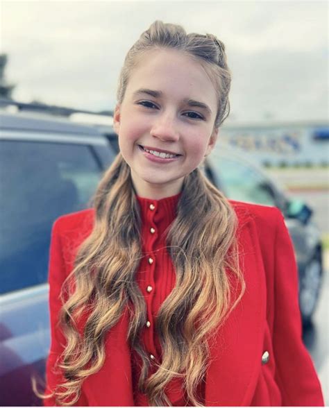 Pin On Karolina Protsenko 3