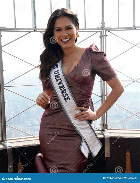 Portrait Of Andrea Meza Posing At The Empire State Building In New York City The Us Editorial