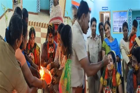 கர்ப்பிணி காவலர் புழல் காவல் நிலையத்தில் வளைகாப்பு விழா நெகிழ்ச்சி