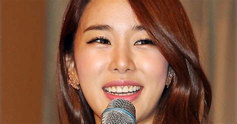 포토 한밤 새 안방마님 유인나 너무 영광이에요