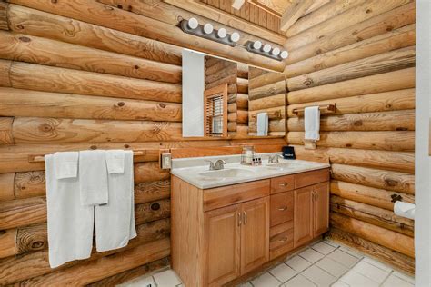 Tucked In Branson Woods Cabin King Bed Brand New Kitchen Large Deck 164