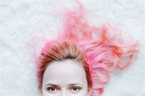 Девочка с розовыми волосами и вечер поэзии Rederika — Livejournal