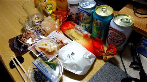 【セブンイレブン宅飲み】もちもち×ずっしり大入り豚まん まるごと苺など【昨日の昼飲み】 Youtube