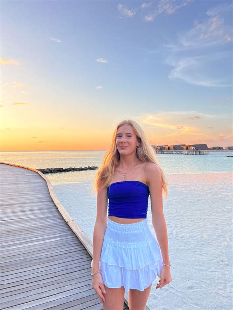 Pin By Frederique Martel On Tenue Coco Summer Outfits Summer Holiday