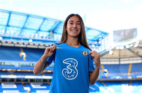 Julia Bartel Signs For Chelsea News Official Site Chelsea