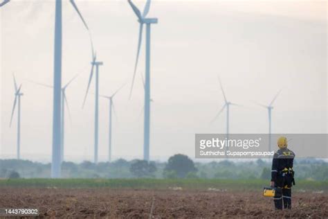 Engineering Tool Box Photos And Premium High Res Pictures Getty Images
