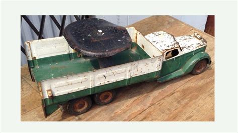 1940s Buddy L Tail Gate Loader Ride On Toy Truck At Los Angeles 2017 As