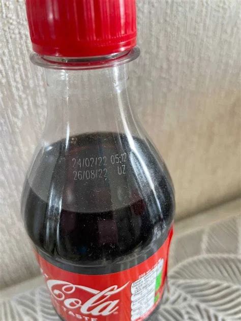 Una Botella De Coca Cola Fabricada En Los Primeros Minutos De La Guerra
