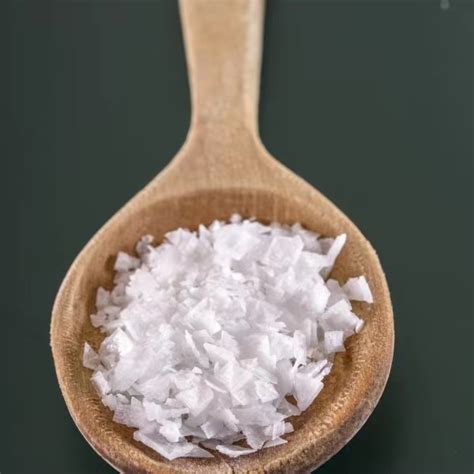 Purity 99 Sodium Hydroxide Caustic Soda Flakes Caustic Soda Pearls