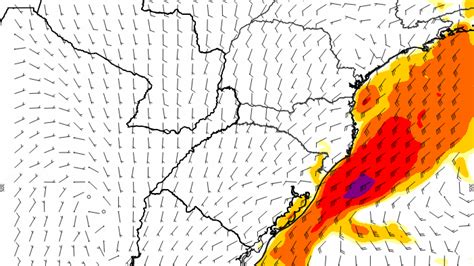 Frente fria provoca ventos fortes e ondas de até 4 5 m no Sul e Sudeste