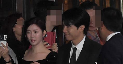 이승기x이다인 부부 잉꼬부부의 기운을 전합니다~♥ [포토엔hd]