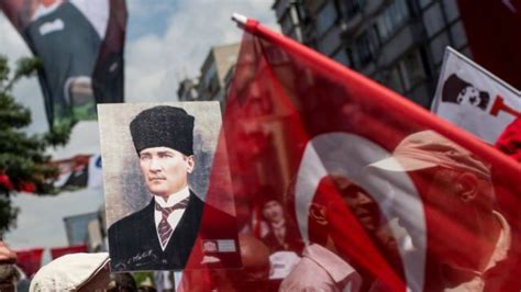 كمال أتاتورك أبو الأتراك الذي تحيي تركيا ذكراه Bbc News عربي