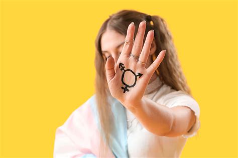 Average Age Of Gender Dysphoria Diagnosis Has Fallen From 31 To 26