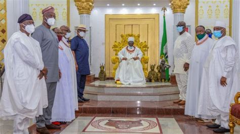 Edo Obaseki Pdp Governors Pay Oba Of Benin Thank You Visit