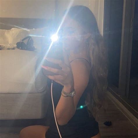 Sarinhajonny • Threads Say More Sarinhajonny • Threads Say More