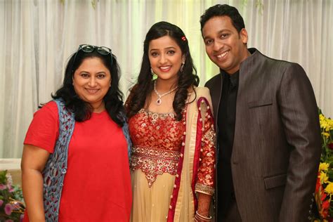 Marathi Actress Apurva Nemlekar And Rohan Deshpande Engagement Ceremony