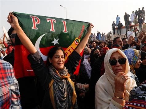Pakistan Tehreek E Insaf Announces Anti Govt Movement From April 13