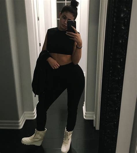 Pin By Lisandra On Kylie Lfie Mirror Kylie Jenner Instagram Kylie Jenner Kylie Jenner Mirror