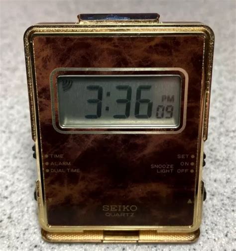 Vintage Seiko Quartz Portable Pocket Digital Travel Alarm Clock Qek202b