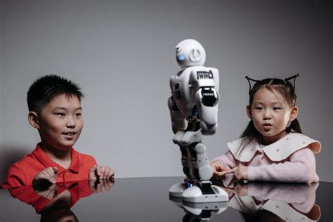 Update Who Will Win The Race To Develop A Humanoid Robot The Badely