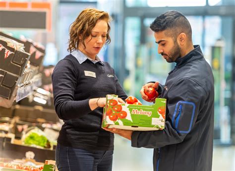 Lidl Trials Middle Aisle Click And Collect Scheme For Loyalty Programme