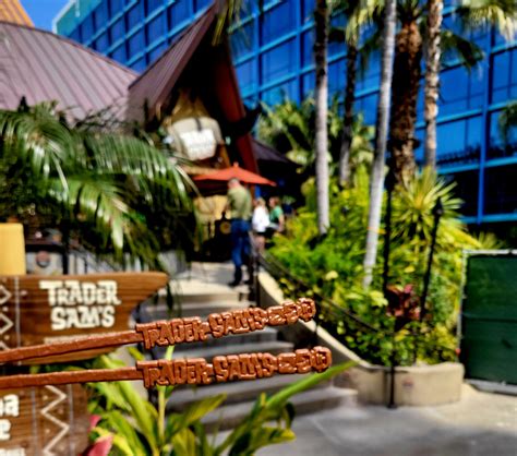 Trader Sams R Disneyland