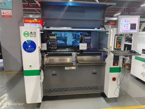 Middle Speed High Efficiency Multifunction Chip Mounter Pick And Place