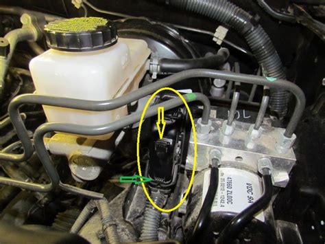 How To Flush Brake Fluid Clutch If MT Second Generation Nissan