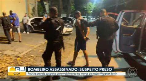 Vídeo Polícia prendeu um suspeito de envolvimento na morte do major