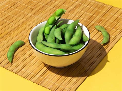 7 Edamame Health Benefits And Nutrition Facts