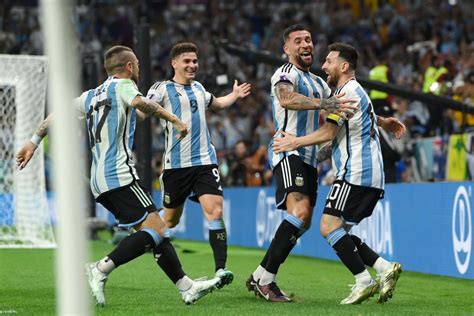 March S Very Own King On Twitter RT Notamendi30 Pasito A Pasito