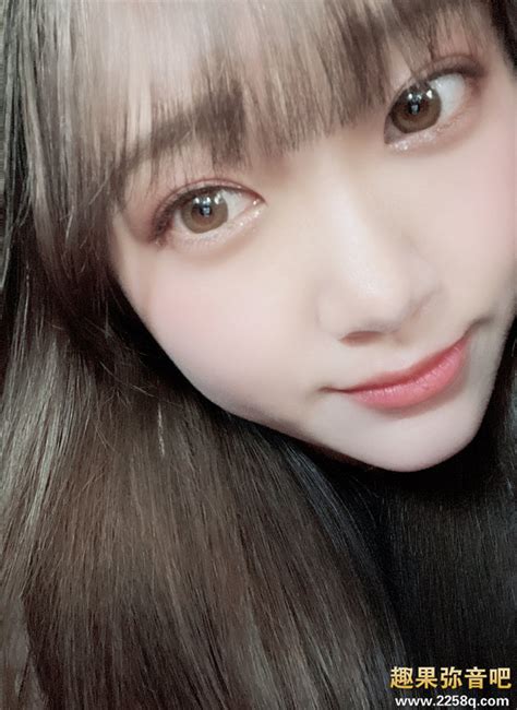 Dasd 972 补习补到床上去了！姬咲华（姫咲はな）吃下黑人老师的巧克力棒 粤佳机械