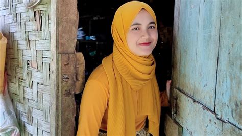 SEJUTA ORANG PASTI TERPESONA MELIHAT KECANTIKAN NENG ENJI JANDA DESA