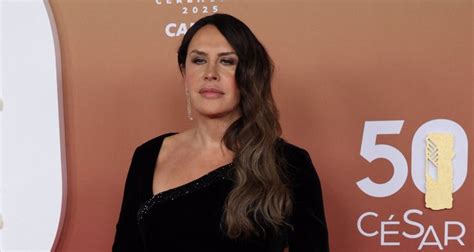 Karla Sofía Gascón Reaparece En Los César Tras El Escándalo De Sus