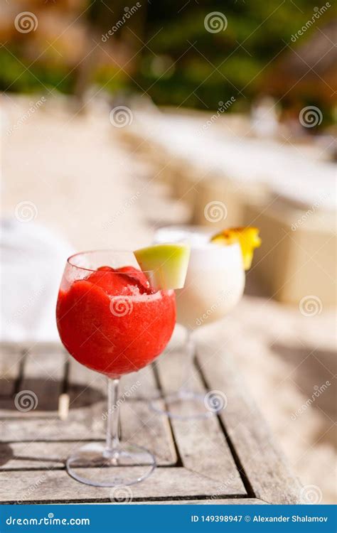 Exotic Cocktails At Beach Stock Image Image Of Coastline 149398947